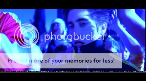 Jake Gyllenhaal - Pilot Kelson/Highway: Because drug dealers need love ...