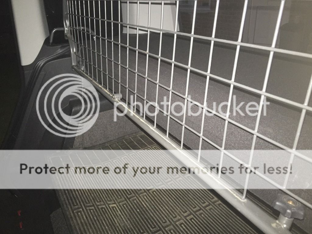 Dog guard - Skoda Yeti - BRISKODA