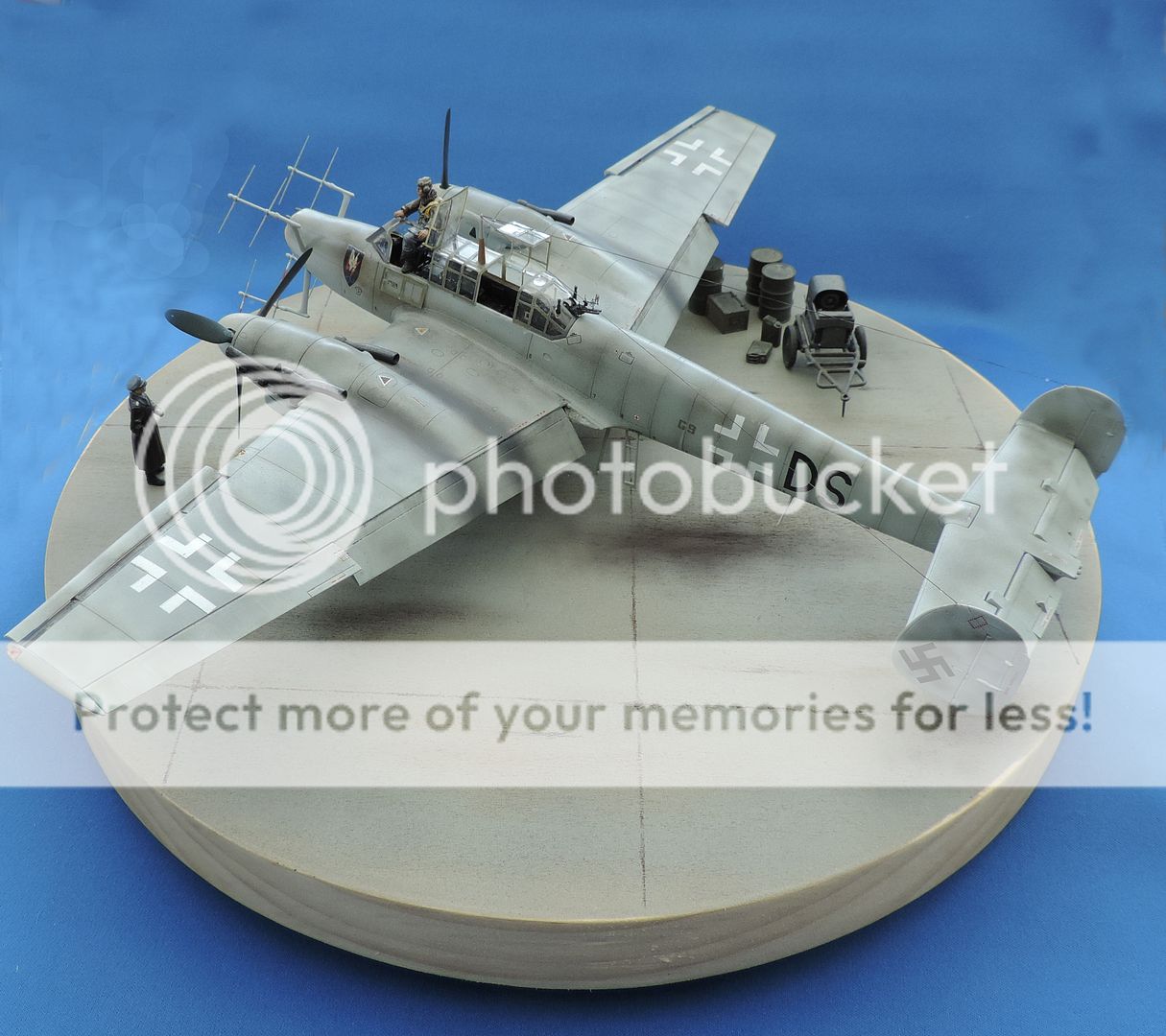 Models on bases - LSP Discussion - Large Scale Planes